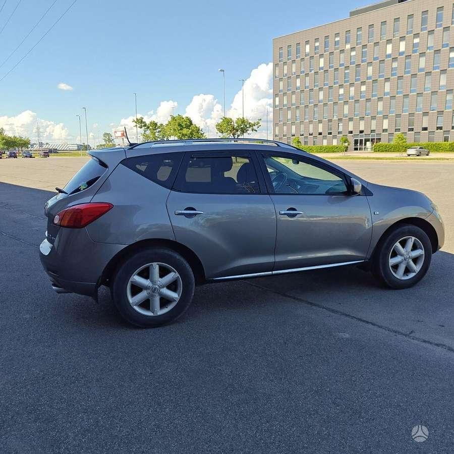 Grey Nissan Murano 2009 in Kaunas, with an engine capacity of 3.50 L and mileage of 212 thousand km for 1800 €, photo 1 on AUTOMOTO.COM.LV