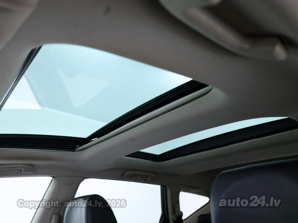 Pelēks Nissan Murano 2011 Tallina, ar dzinēja tilpumu 2.50 L un nobraukumu 157 tūkst. km par 3999 €, foto 8 vietnē AUTOMOTO.COM.LV