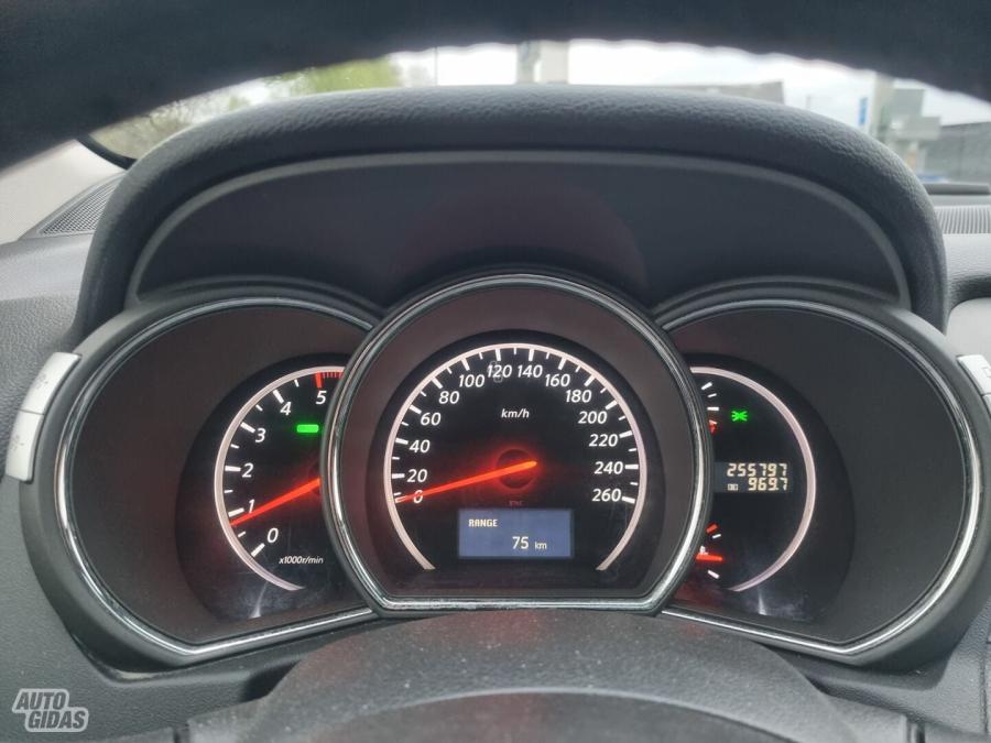 Pelēks Nissan Murano 2012 Tauragė, ar dzinēja tilpumu 2.50 L un nobraukumu 255 tūkst. km par 4500 €, foto 20 vietnē AUTOMOTO.COM.LV
