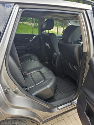 Grey Nissan Murano 2012 in Radviliskis, with an engine capacity of 2.50 L and mileage of 165 thousand km for 6500 €, photo 9 on AUTOMOTO.COM.LV