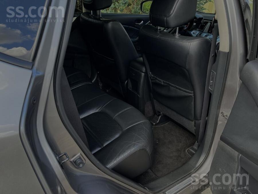Pelēks Nissan Murano 2012 Rīga, ar dzinēja tilpumu 3.50 L un nobraukumu 275 tūkst. km par 4300 €, foto 16 vietnē AUTOMOTO.COM.LV