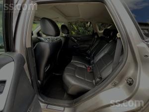Pelēks Nissan Murano 2012 Rīga, ar dzinēja tilpumu 3.50 L un nobraukumu 275 tūkst. km par 4300 €, foto 18 vietnē AUTOMOTO.COM.LV