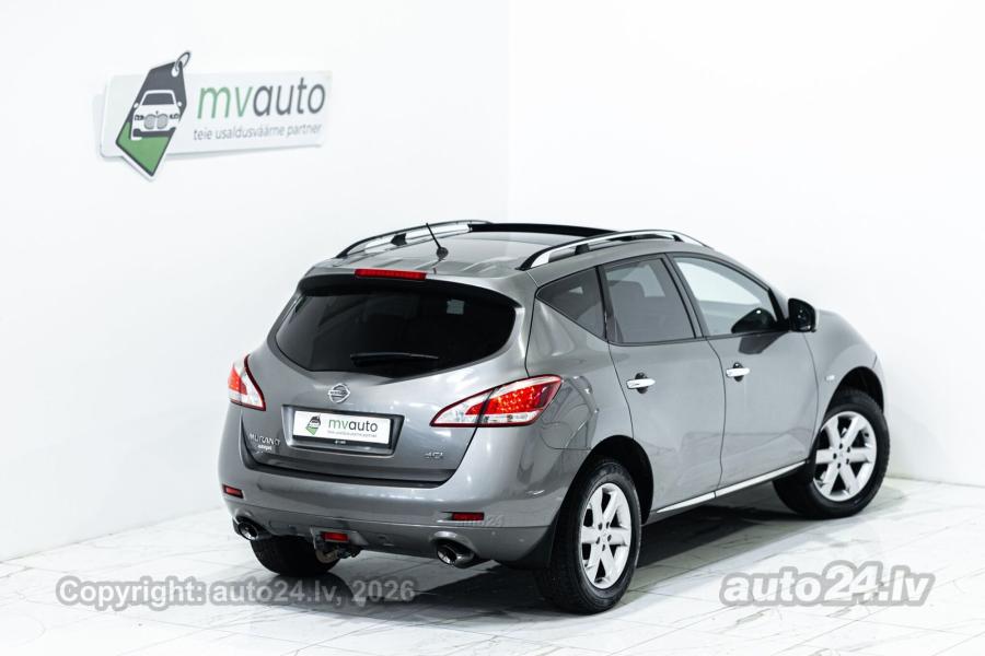 Pelēks Nissan Murano 2012 Tallina, ar dzinēja tilpumu 2.50 L un nobraukumu 254 tūkst. km par 4990 €, foto 3 vietnē AUTOMOTO.COM.LV
