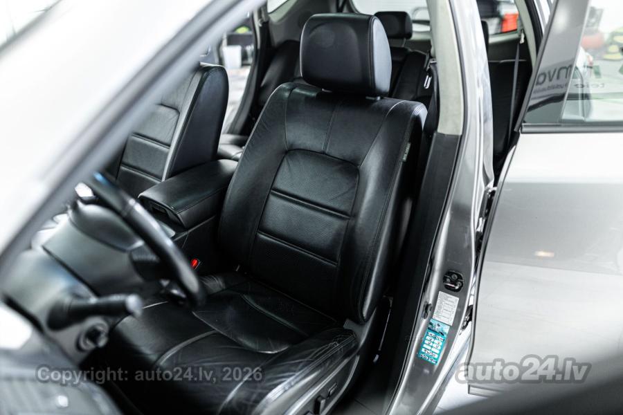 Pelēks Nissan Murano 2012 Tallina, ar dzinēja tilpumu 2.50 L un nobraukumu 254 tūkst. km par 4990 €, foto 14 vietnē AUTOMOTO.COM.LV