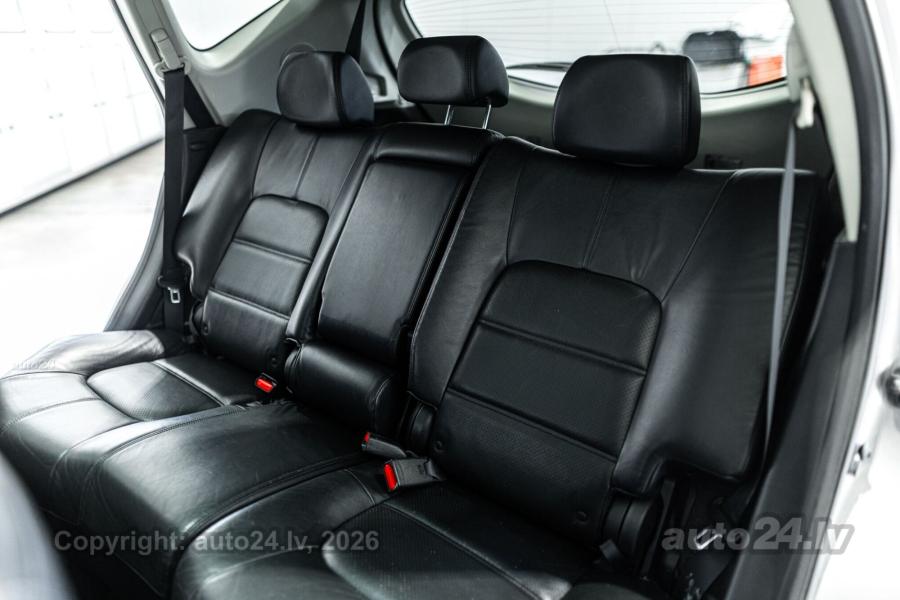 Pelēks Nissan Murano 2012 Tallina, ar dzinēja tilpumu 2.50 L un nobraukumu 254 tūkst. km par 4990 €, foto 20 vietnē AUTOMOTO.COM.LV