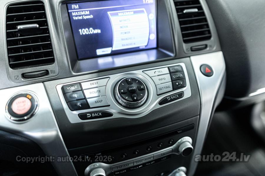 Pelēks Nissan Murano 2012 Tallina, ar dzinēja tilpumu 2.50 L un nobraukumu 254 tūkst. km par 4990 €, foto 22 vietnē AUTOMOTO.COM.LV