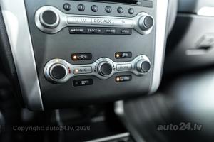 Pelēks Nissan Murano 2012 Tallina, ar dzinēja tilpumu 2.50 L un nobraukumu 254 tūkst. km par 4990 €, foto 23 vietnē AUTOMOTO.COM.LV