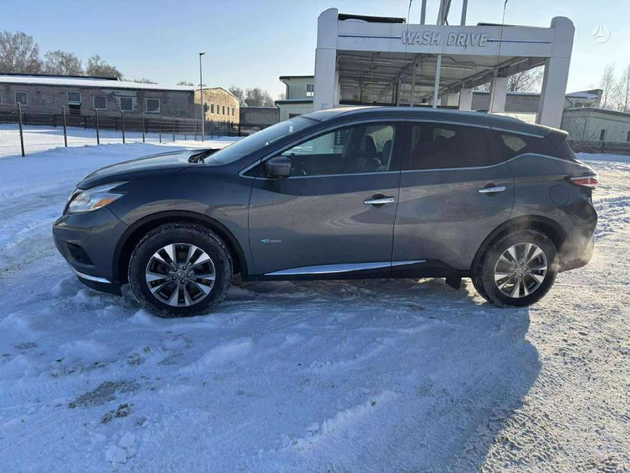 Grey Nissan Murano 2016 in Prienai, with an engine capacity of 2.50 L and mileage of 190 thousand km for 11000 €, photo 8 on AUTOMOTO.COM.LV