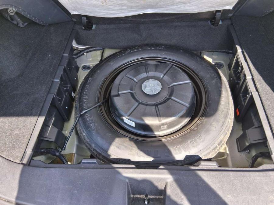 Grey Nissan Murano 2019 in Vilnius, with an engine capacity of 3.50 L and mileage of 35 thousand km for 18500 €, photo 12 on AUTOMOTO.COM.LV