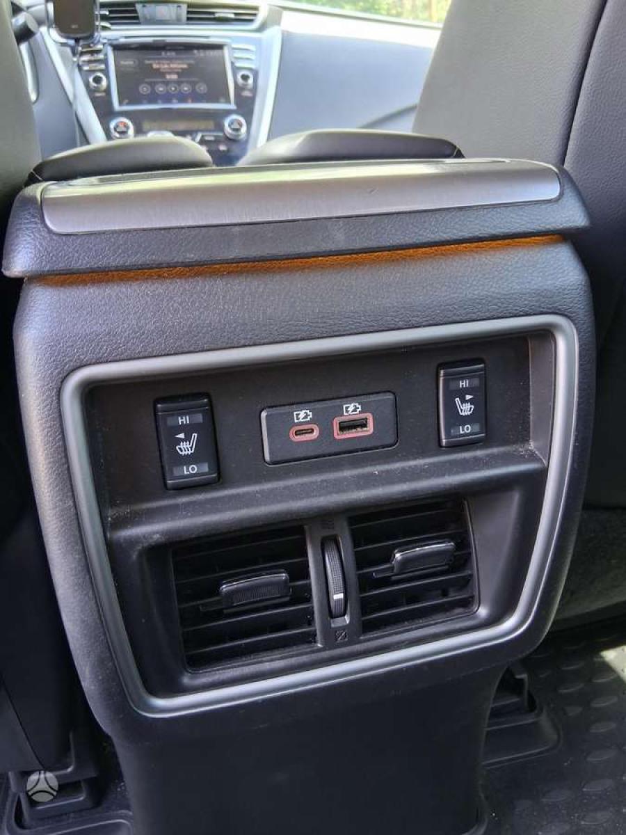 Grey Nissan Murano 2019 in Vilnius, with an engine capacity of 3.50 L and mileage of 35 thousand km for 18500 €, photo 16 on AUTOMOTO.COM.LV