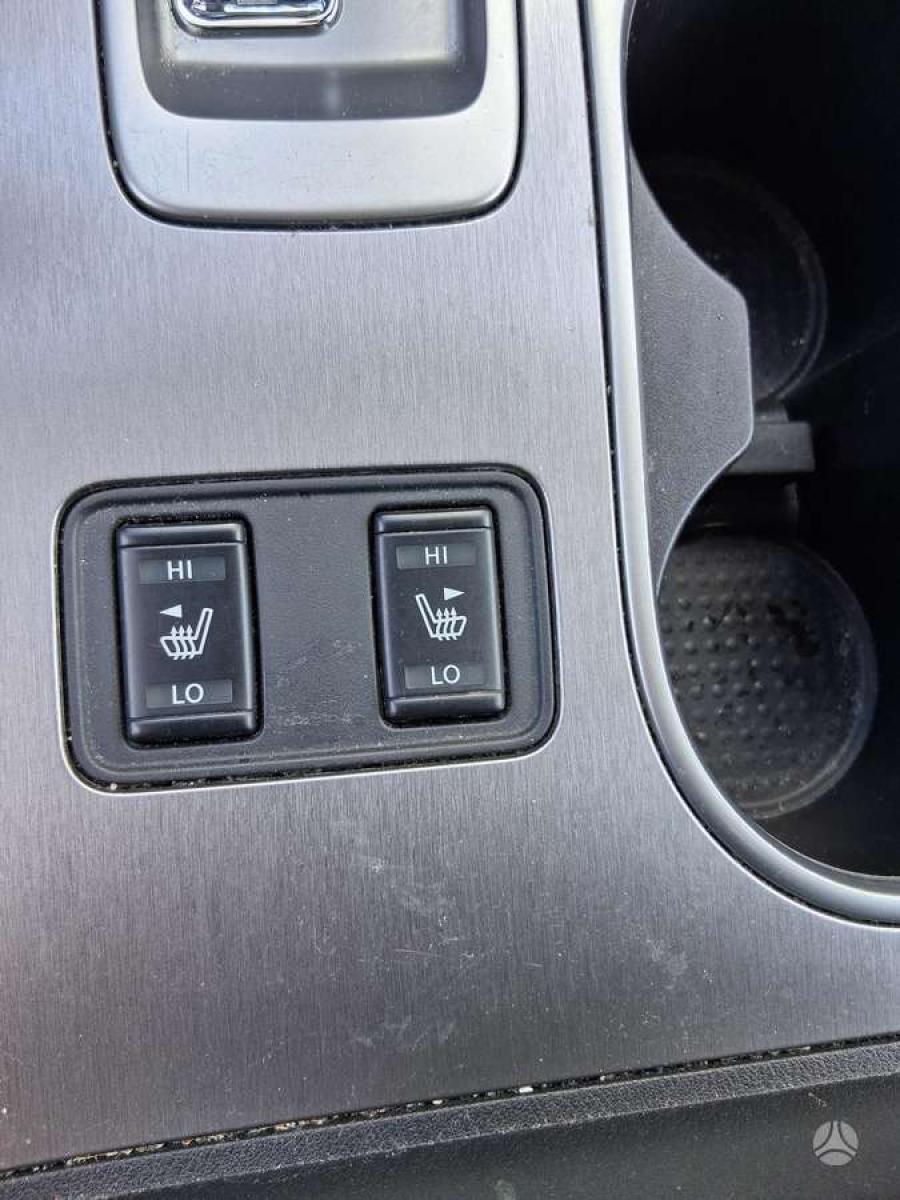 Grey Nissan Murano 2019 in Vilnius, with an engine capacity of 3.50 L and mileage of 35 thousand km for 18500 €, photo 21 on AUTOMOTO.COM.LV