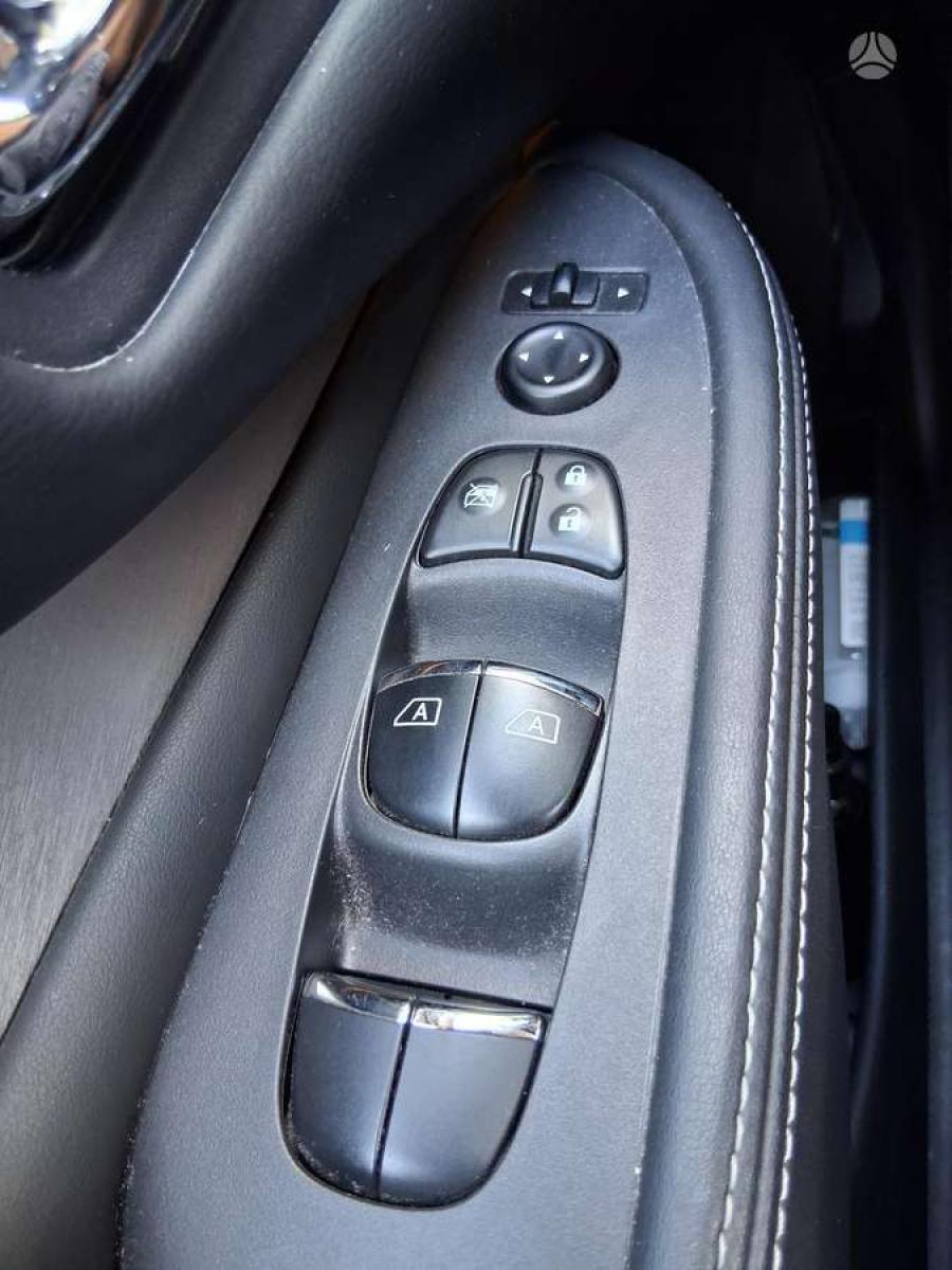 Grey Nissan Murano 2019 in Vilnius, with an engine capacity of 3.50 L and mileage of 35 thousand km for 18500 €, photo 22 on AUTOMOTO.COM.LV
