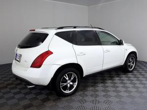 Balts Nissan Murano 2003 Tallina, ar dzinēja tilpumu 3.50 L un nobraukumu 143 tūkst. km par 699 €, foto 11 vietnē AUTOMOTO.COM.LV