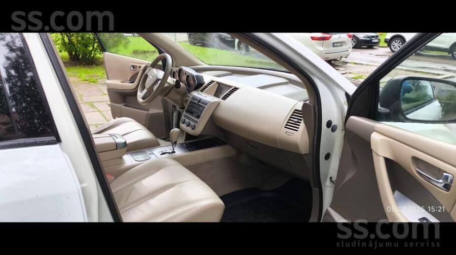 White Nissan Murano 2007 in Riga, with an engine capacity of 3.50 L and mileage of 160 thousand km for 2650 €, photo 7 on AUTOMOTO.COM.LV