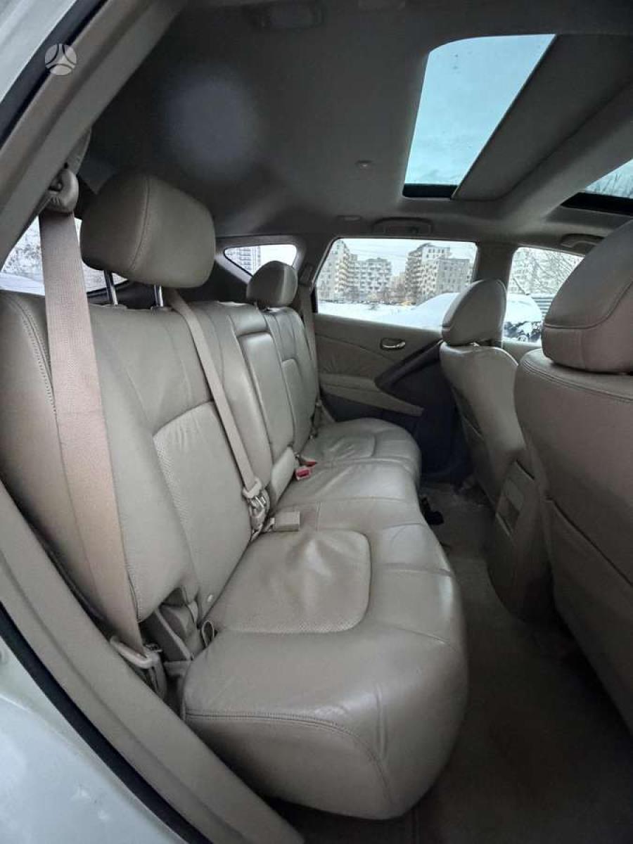 White Nissan Murano 2008 in Vilnius, with an engine capacity of 3.50 L and mileage of 250 thousand km for 3100 €, photo 20 on AUTOMOTO.COM.LV