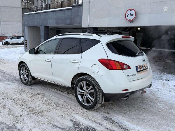 White Nissan Murano 2008 in Vilnius, with an engine capacity of 3.50 L and mileage of 300 thousand km for 2950 €, photo 10 on AUTOMOTO.COM.LV