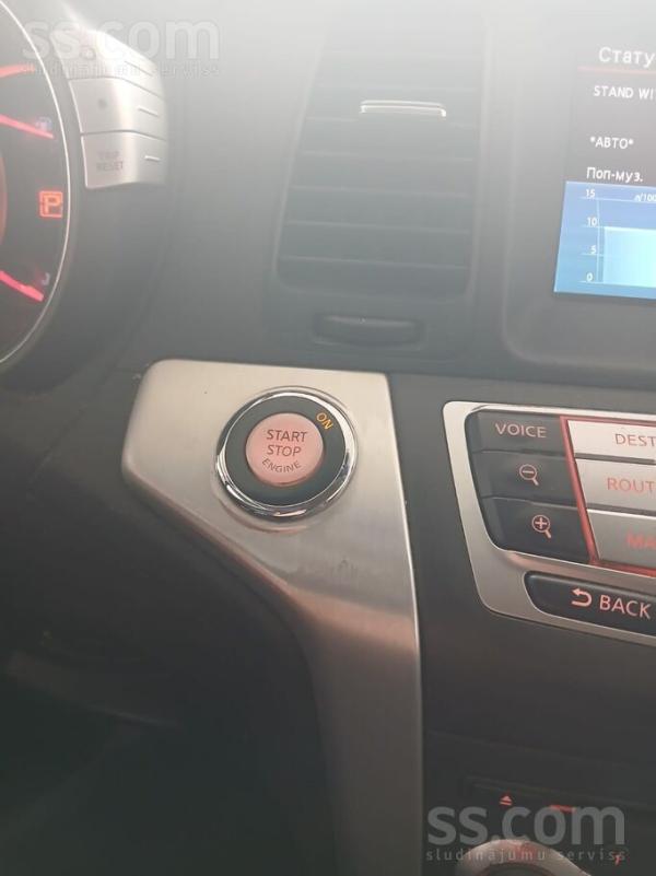 Balts Nissan Murano 2011 Rīga, ar dzinēja tilpumu 2.50 L un nobraukumu 0 tūkst. km par 5600 €, foto 9 vietnē AUTOMOTO.COM.LV