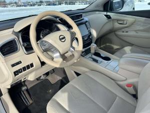 White Nissan Murano 2015 in Vilnius, with an engine capacity of 3.50 L and mileage of 196 thousand km for 11990 €, photo 9 on AUTOMOTO.COM.LV