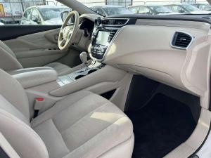 White Nissan Murano 2015 in Vilnius, with an engine capacity of 3.50 L and mileage of 196 thousand km for 11990 €, photo 16 on AUTOMOTO.COM.LV