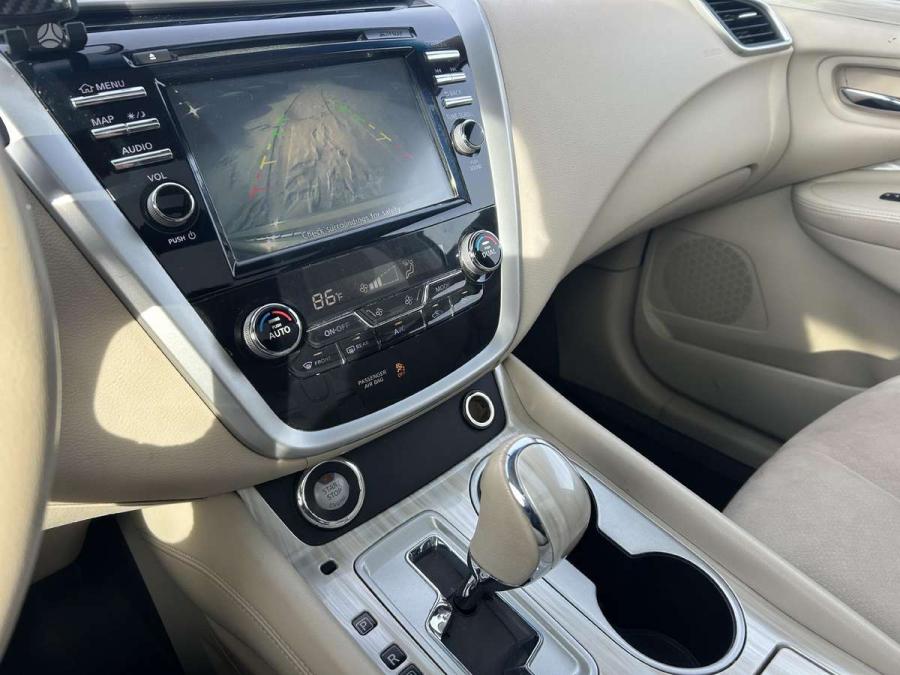 White Nissan Murano 2015 in Vilnius, with an engine capacity of 3.50 L and mileage of 196 thousand km for 11990 €, photo 18 on AUTOMOTO.COM.LV