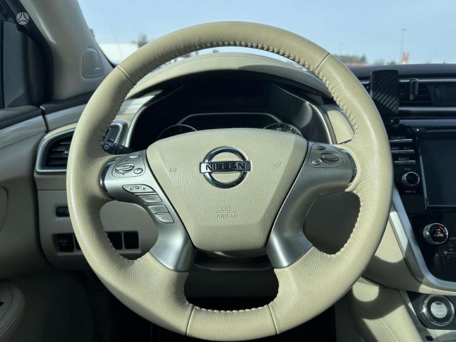 White Nissan Murano 2015 in Vilnius, with an engine capacity of 3.50 L and mileage of 196 thousand km for 11990 €, photo 19 on AUTOMOTO.COM.LV