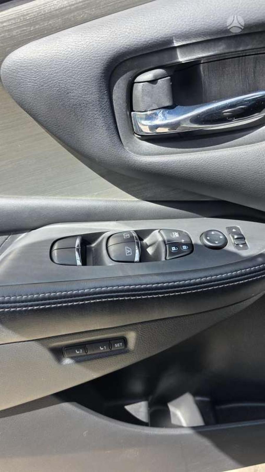White Nissan Murano 2016 in Vilnius, with an engine capacity of 3.50 L and mileage of 114 thousand km for 10500 €, photo 20 on AUTOMOTO.COM.LV