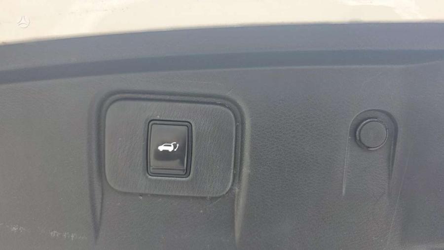 White Nissan Murano 2016 in Vilnius, with an engine capacity of 3.50 L and mileage of 114 thousand km for 10500 €, photo 26 on AUTOMOTO.COM.LV