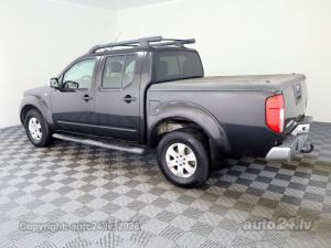 Melns Nissan Navara 2007 Tallina, ar dzinēja tilpumu 2.50 L un nobraukumu 369 tūkst. km par 3999 €, foto 4 vietnē AUTOMOTO.COM.LV