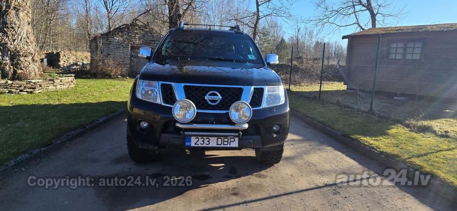 Melns Nissan Navara 2012 Tallina, ar dzinēja tilpumu 2.50 L un nobraukumu 366 tūkst. km par 8500 €, foto 6 vietnē AUTOMOTO.COM.LV