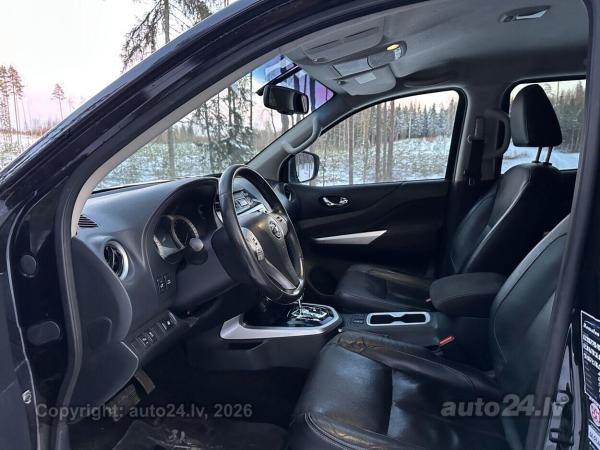 Melns Nissan Navara 2016 Tartu, ar dzinēja tilpumu 2.30 L un nobraukumu 262 tūkst. km par 16900 €, foto 8 vietnē AUTOMOTO.COM.LV