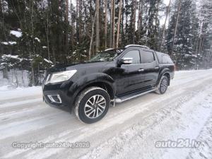 Black Nissan Navara 2016 in Tallinn, with an engine capacity of 2.30 L and mileage of 246 thousand km for 19000 €, photo 2 on AUTOMOTO.COM.LV