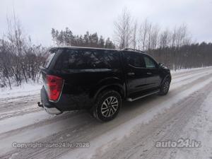 Black Nissan Navara 2016 in Tallinn, with an engine capacity of 2.30 L and mileage of 246 thousand km for 19000 €, photo 9 on AUTOMOTO.COM.LV