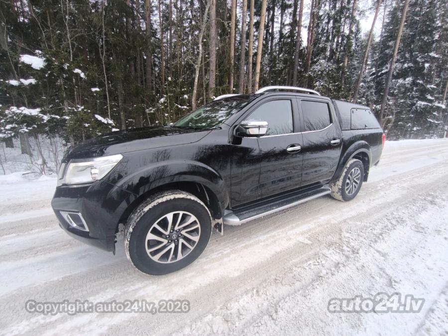 Black Nissan Navara 2016 in Tallinn, with an engine capacity of 2.30 L and mileage of 246 thousand km for 19000 €, photo 13 on AUTOMOTO.COM.LV