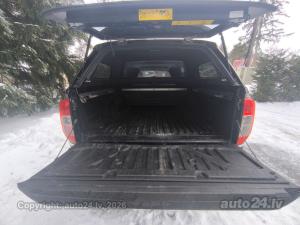 Black Nissan Navara 2016 in Tallinn, with an engine capacity of 2.30 L and mileage of 246 thousand km for 19000 €, photo 24 on AUTOMOTO.COM.LV