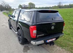 Black Nissan Navara 2017 in Cesis, with an engine capacity of 2.30 L and mileage of 214 thousand km for 17787 €, photo 15 on AUTOMOTO.COM.LV