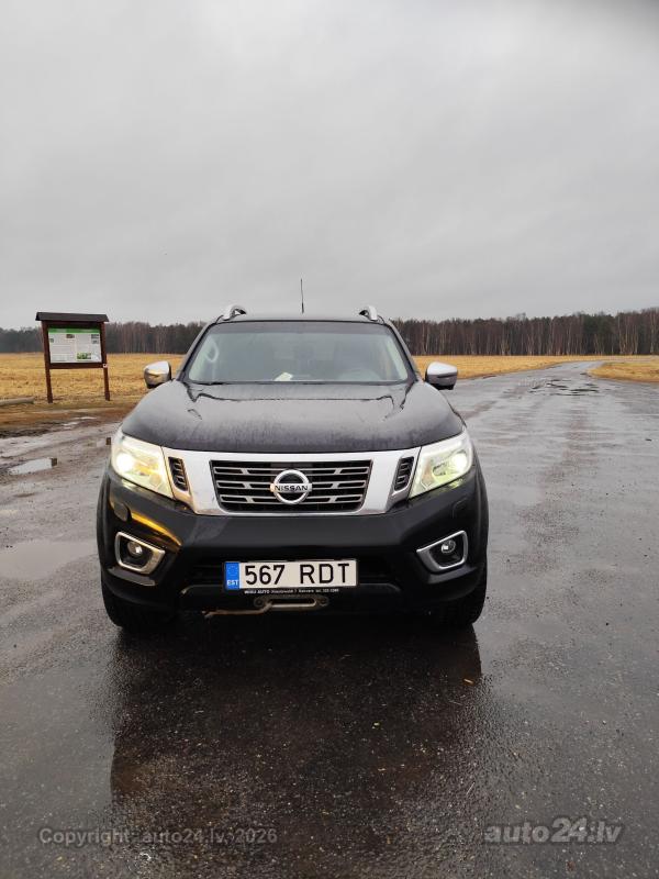 Melns Nissan Navara 2017 Tallina, ar dzinēja tilpumu 2.30 L un nobraukumu 136 tūkst. km par 14900 €, foto 3 vietnē AUTOMOTO.COM.LV