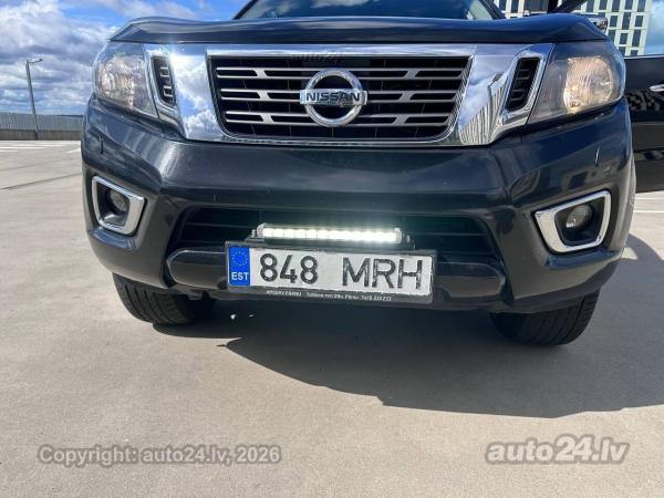 Melns Nissan Navara 2017 Tallina, ar dzinēja tilpumu 2.30 L un nobraukumu 294 tūkst. km par 12990 €, foto 10 vietnē AUTOMOTO.COM.LV