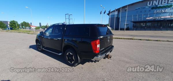 Melns Nissan Navara 2020 Tallina, ar dzinēja tilpumu 2.30 L un nobraukumu 207 tūkst. km par 23000 €, foto 3 vietnē AUTOMOTO.COM.LV