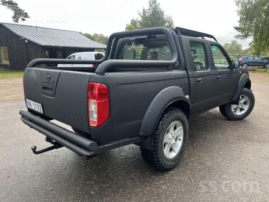 Melns Nissan Navara 2003 Kuldīga, ar dzinēja tilpumu 2.50 L un nobraukumu 0 tūkst. km par 9500 €, foto 5 vietnē AUTOMOTO.COM.LV
