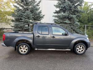 Melns Nissan Navara 2006 Marijampole, ar dzinēja tilpumu 2.49 L un nobraukumu 312 tūkst. km par 3350 €, foto 6 vietnē AUTOMOTO.COM.LV