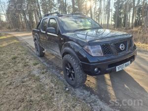 Melns Nissan Navara 2007 Rīga, ar dzinēja tilpumu 2.50 L un nobraukumu 249 tūkst. km par 4000 €, foto 4 vietnē AUTOMOTO.COM.LV