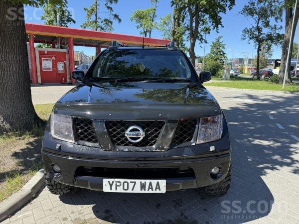 Melns Nissan Navara 2007 Rīga, ar dzinēja tilpumu 2.50 L un nobraukumu 249 tūkst. km par 4200 €, foto 2 vietnē AUTOMOTO.COM.LV