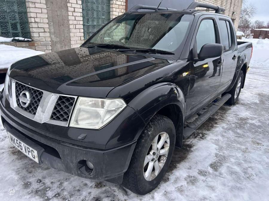 Melns Nissan Navara 2008 Raseiniai, ar dzinēja tilpumu 2.49 L un nobraukumu 230 tūkst. km par 2700 €, foto 1 vietnē AUTOMOTO.COM.LV
