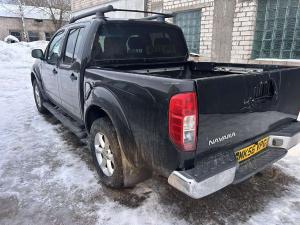 Melns Nissan Navara 2008 Raseiniai, ar dzinēja tilpumu 2.49 L un nobraukumu 230 tūkst. km par 2700 €, foto 4 vietnē AUTOMOTO.COM.LV
