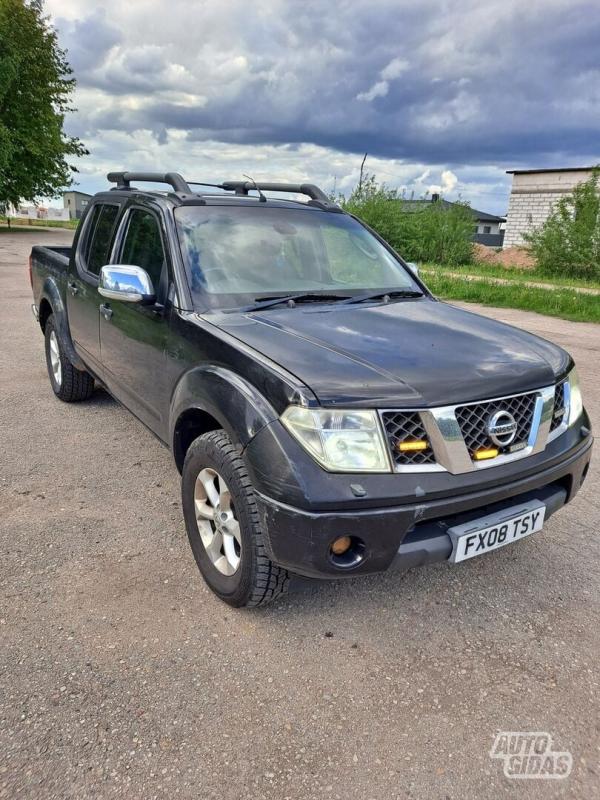 Black Nissan Navara 2008 in Panevezys, with an engine capacity of 2.50 L and mileage of 174 thousand km for 4000 €, photo 1 on AUTOMOTO.COM.LV