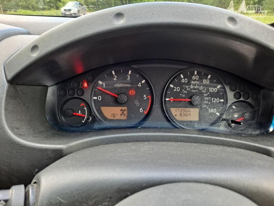 Black Nissan Navara 2008 in Panevezys, with an engine capacity of 2.50 L and mileage of 174 thousand km for 4000 €, photo 11 on AUTOMOTO.COM.LV