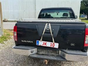 Melns Nissan Navara 2008 Viļņa, ar dzinēja tilpumu 2.49 L un nobraukumu 260 tūkst. km par 3999 €, foto 4 vietnē AUTOMOTO.COM.LV
