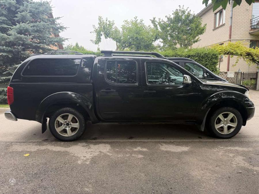 Melns Nissan Navara 2008 Kauņa, ar dzinēja tilpumu 2.49 L un nobraukumu 310 tūkst. km par 5050 €, foto 10 vietnē AUTOMOTO.COM.LV