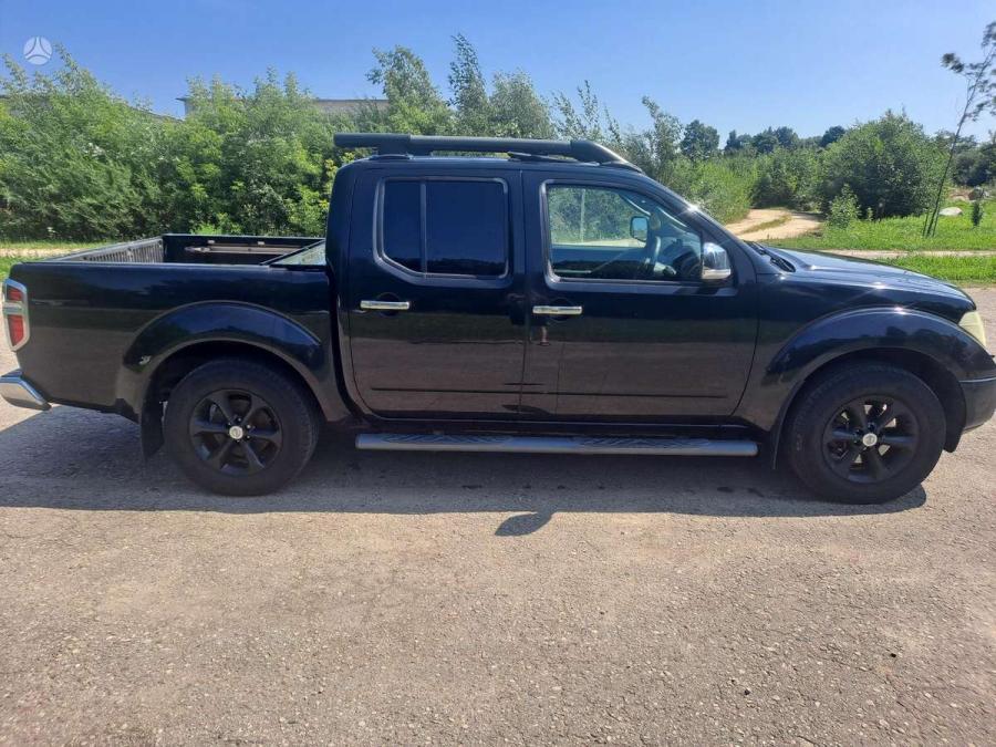 Melns Nissan Navara 2008 Panevēža, ar dzinēja tilpumu 0.00 L un nobraukumu 199 tūkst. km par 4500 €, foto 5 vietnē AUTOMOTO.COM.LV