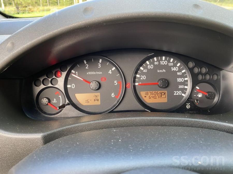 Black Nissan Navara 2009 in Kuldiga, with an engine capacity of 2.50 L and mileage of 188 thousand km for 11900 €, photo 11 on AUTOMOTO.COM.LV
